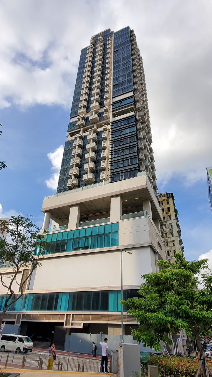 City Hub at Chi Kiang Street - Residential - W. Hing Construction ...